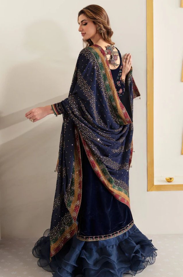 Styling Tips for Velvet Formal Wear – SaviiFashion.com